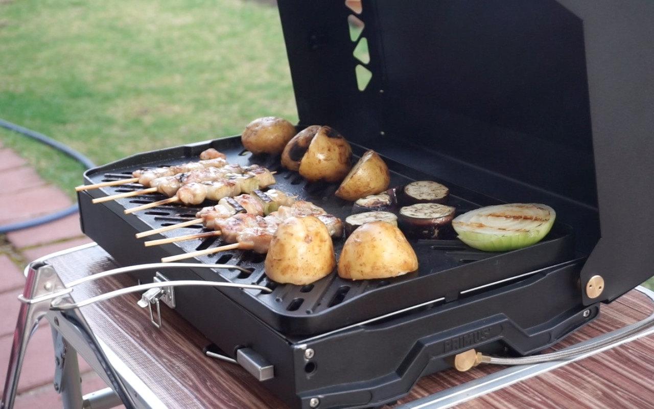 【キャンプ道具】お庭でお手軽BBQ！プリムス（PRIMUS）のBBQグリル kuchoma grill | お気楽アウトドアろぐ（わ）